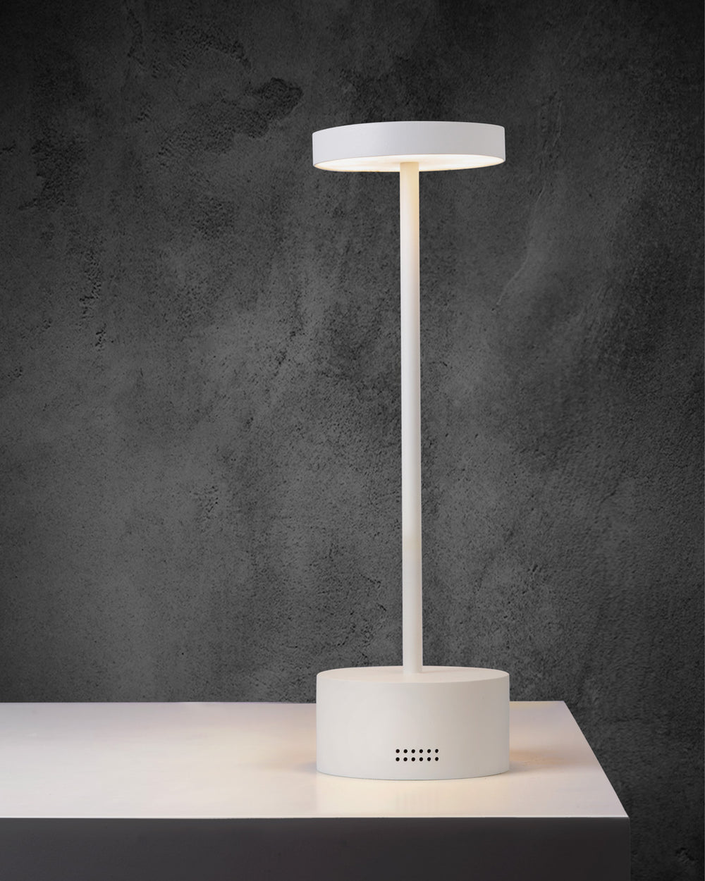 Slender Table Lamp Modern Minimalist Lighting